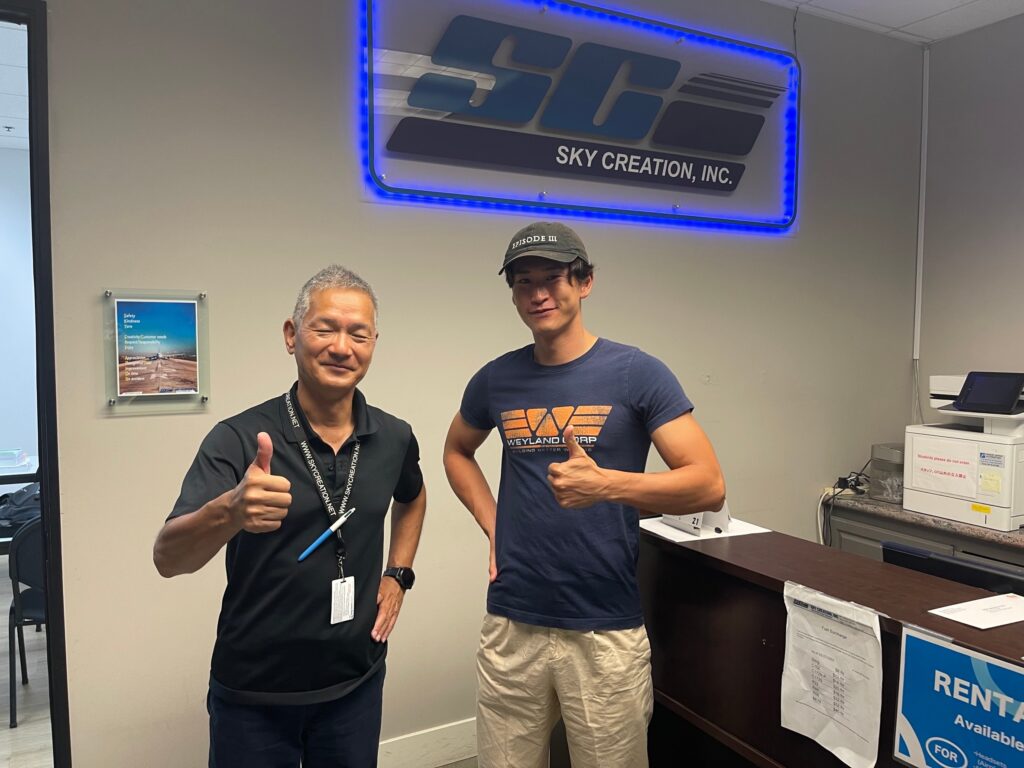 『ダブルV』 - Sky Creation, Inc.